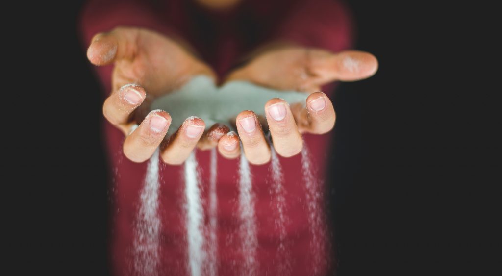 Israeli scientists find large amounts of microplastics in table salt ...