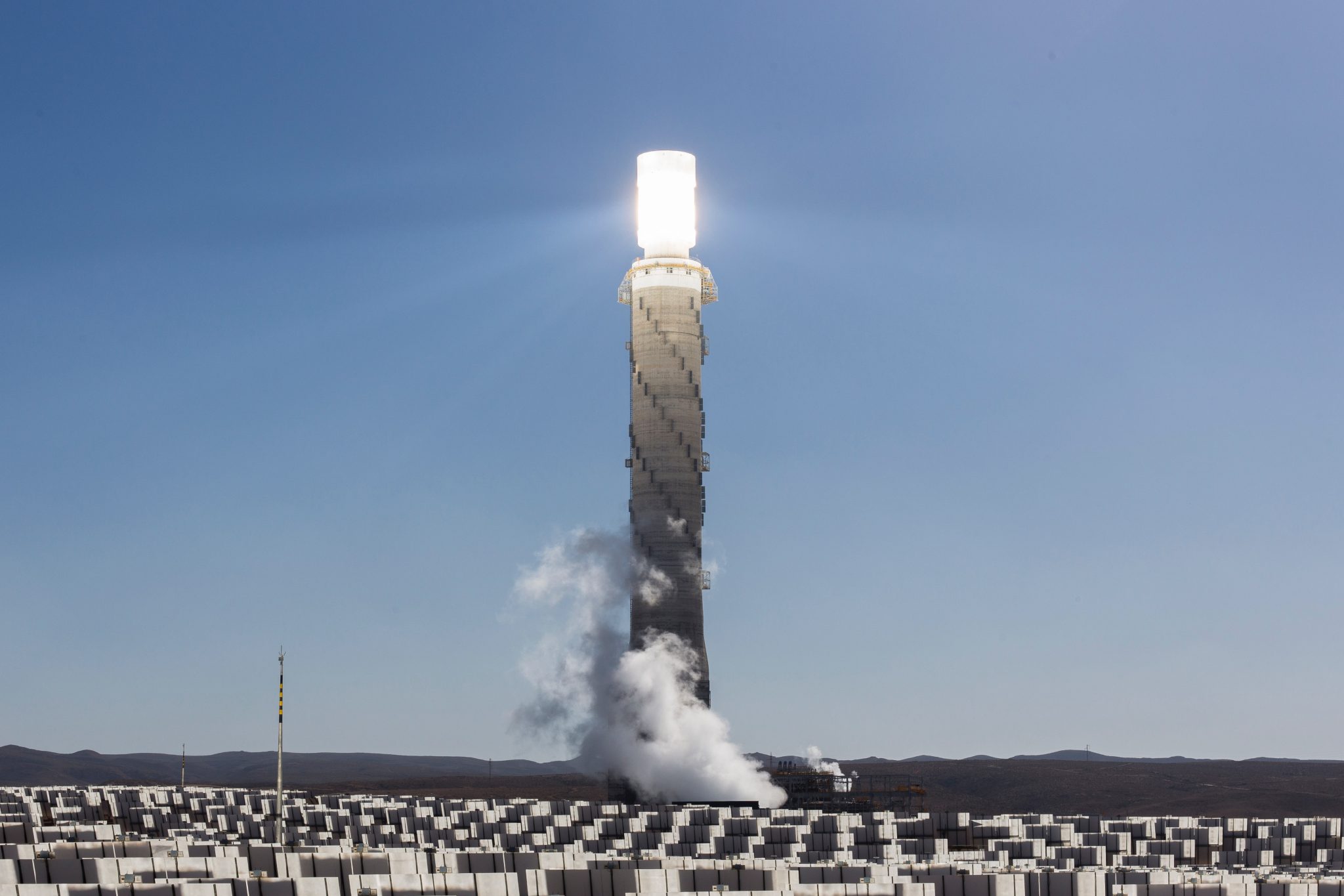 Peering into a World of Solarpunk – Zavit